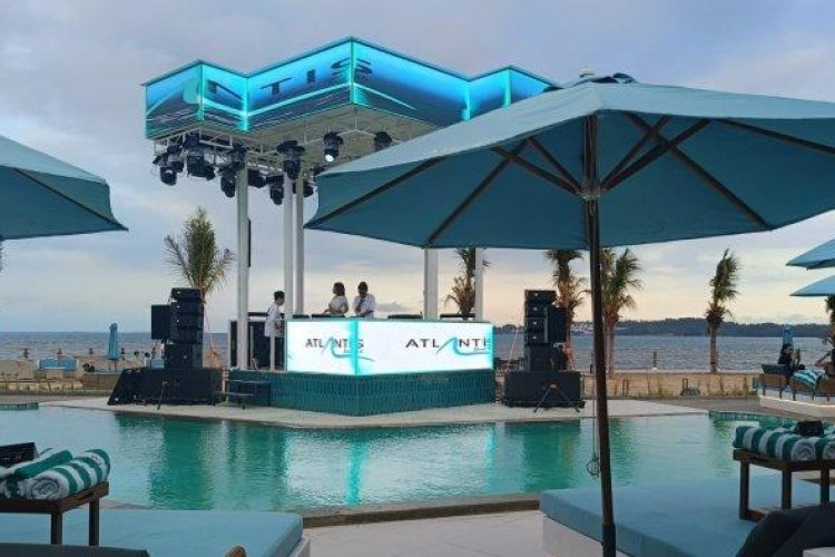 Atlantis Beachclub Batam: Tempat Wisata Baru Bernuansa Bali di Batam ...