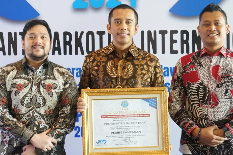 Polres Metro Jakarta Barat Kembali Ukir Prestasi, Raih Dua Penghargaan ...