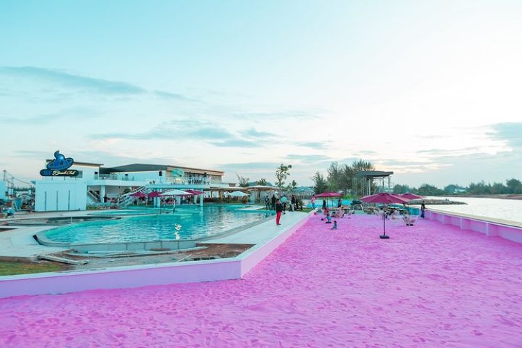 Resmi di buka Blue Fire Beach Club Batam - Media Batam24 - Portal ...